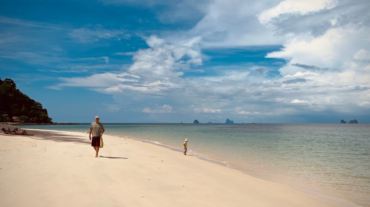 Ko Bulon Le: The Secret Island – The Whiteleys in Asia